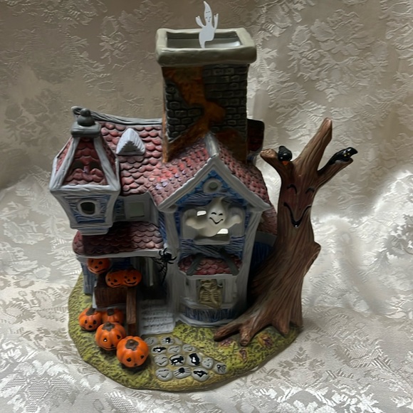 PartyLite | Holiday | Partylite Ghostly Tealight Halloween Haunted ...